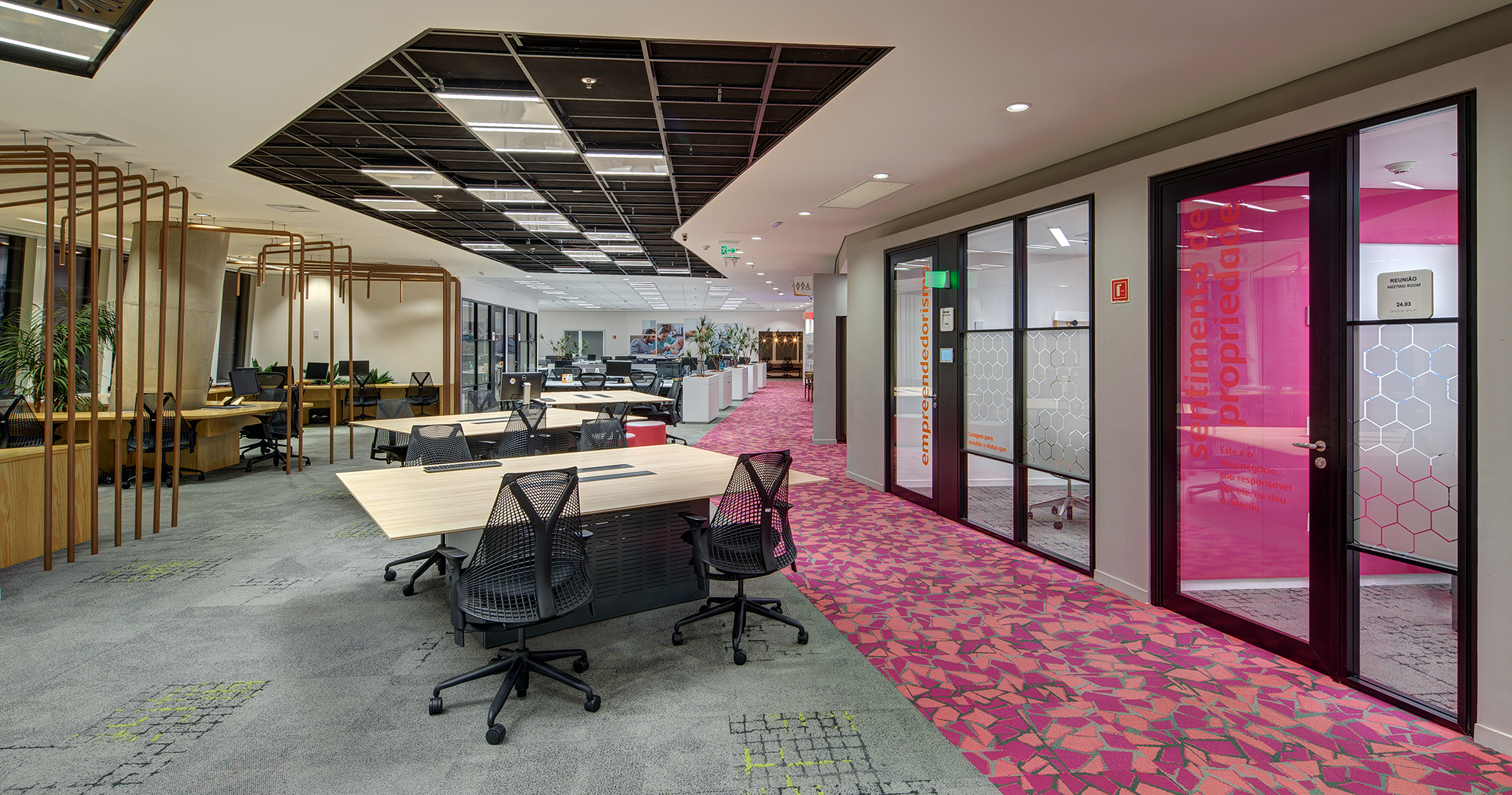 Harpic | reckitt.com